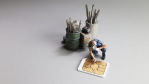 How to determine a damaged SIM card? | eSIM USA