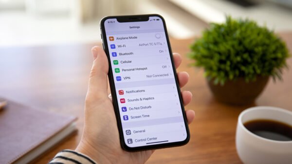 How to change APN settings on iPhone | eSIM USA